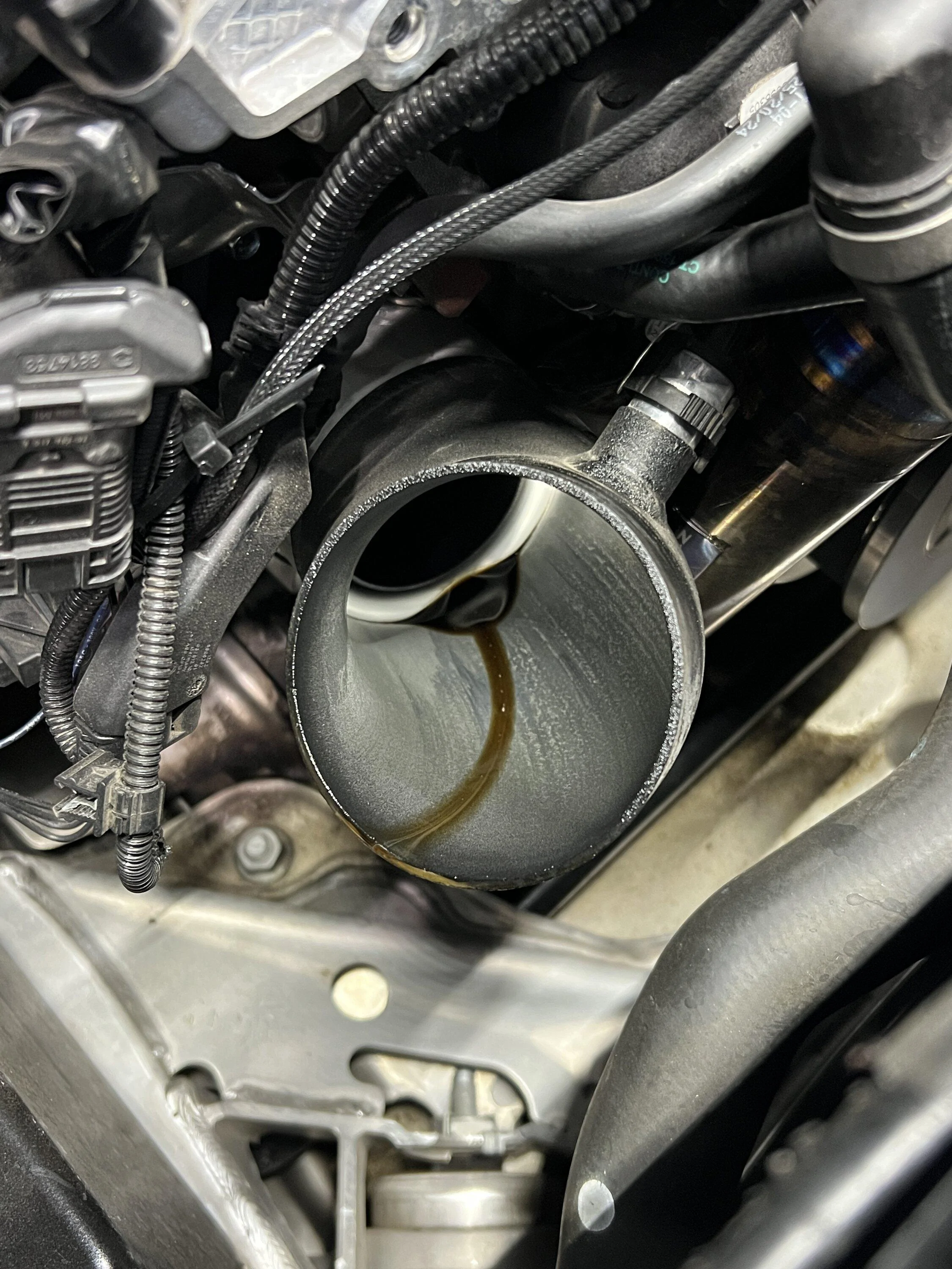 Oil in intake | SupraMKV - 2020+ Toyota Supra Forum (A90 MKV Generation)